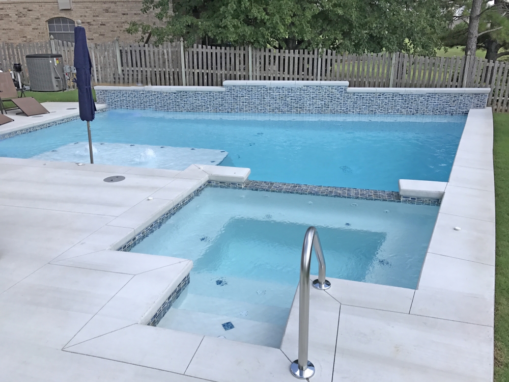 Portfolio geometric pools by Atlantis Pools & Spas Inc, Tulsa, Ok.