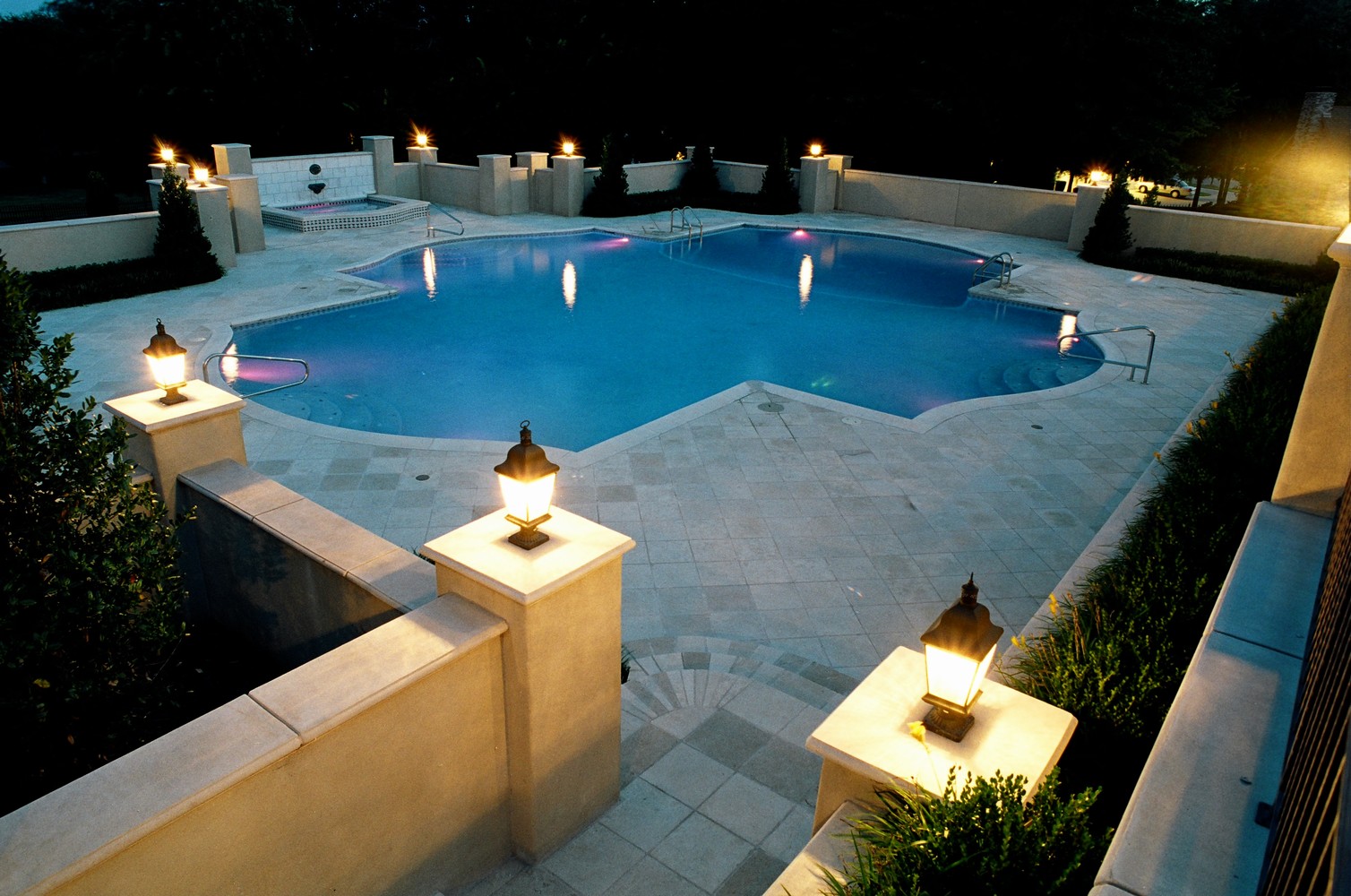Portfolio geometric pools by Atlantis Pools & Spas Inc, Tulsa, Ok.